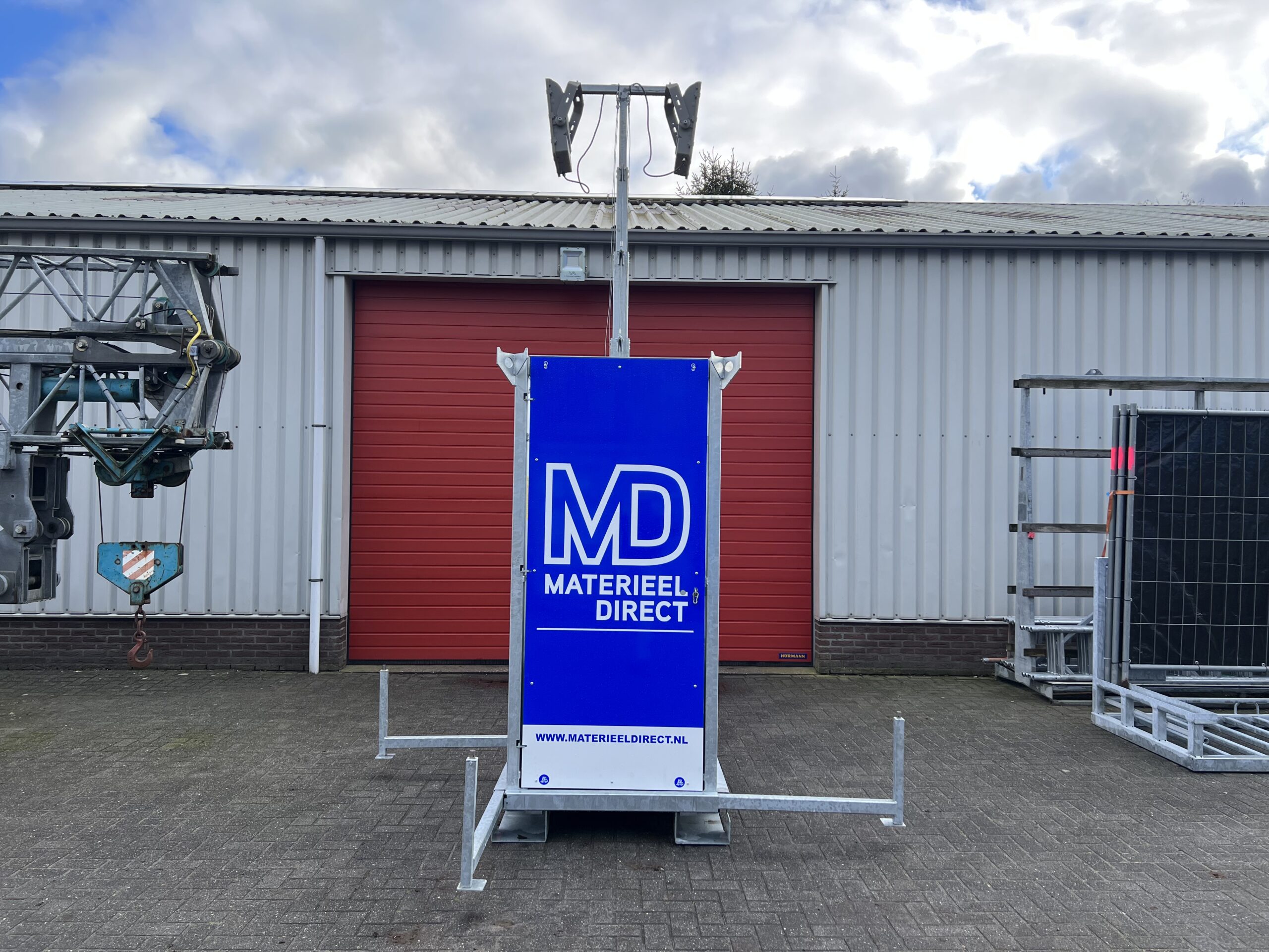 Lichtmast uitschuifbaar 2x 200 Watt - Materieel Direct